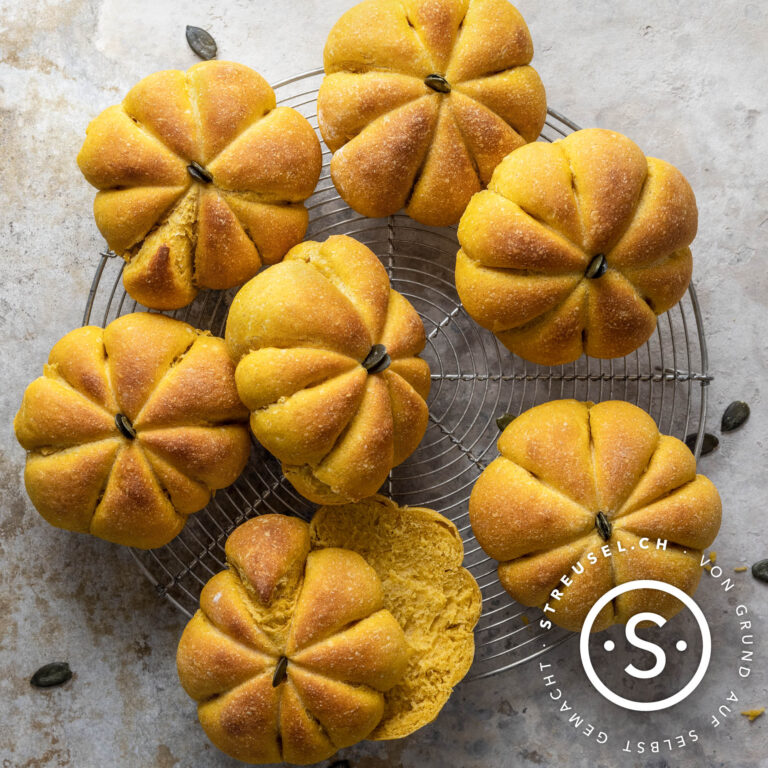 Schweizer Semmeln (Semmeli) – Rezept von Streusel